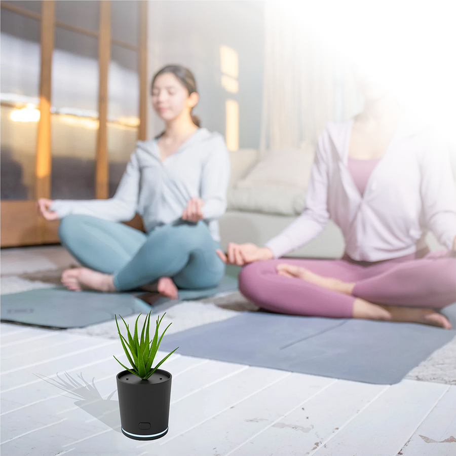 Atovio Pebble – Wearable Air Purifier